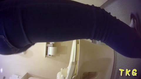 【若い娘の個室観察】期間限定 C的な個室観察 TKG No.072 - JGirl Collection